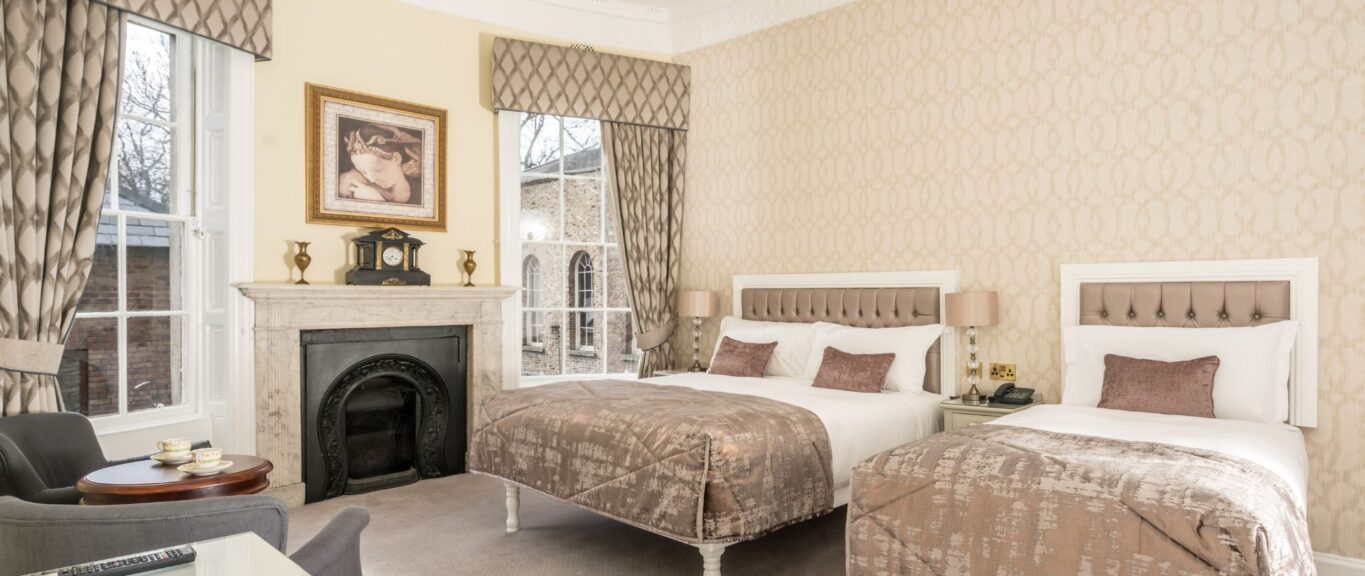 Hotels St Stephens Green | Stauntons On The Green Dublin