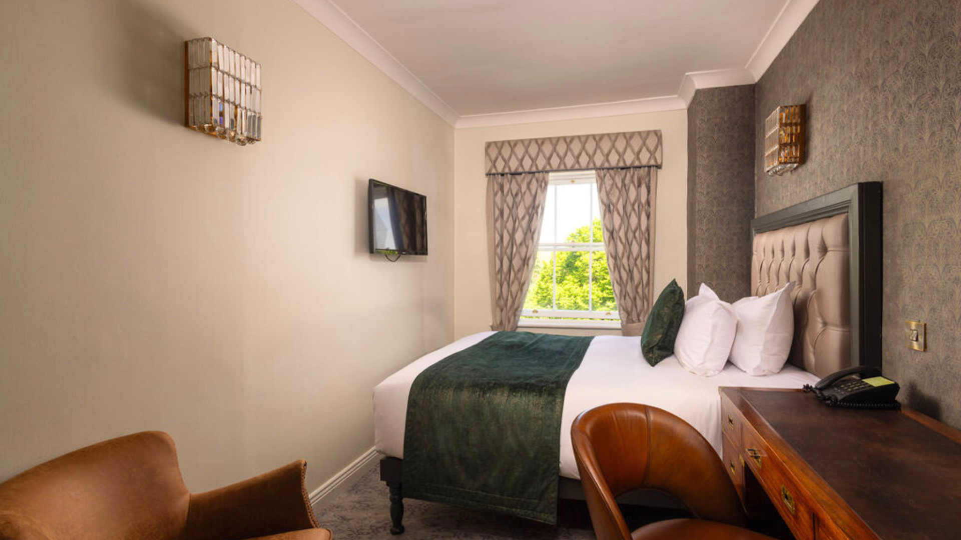 Hotels St Stephens Green | Stauntons On The Green Dublin